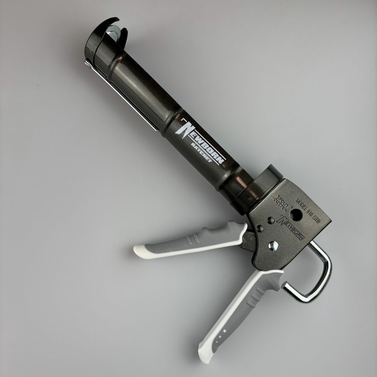 Silicone Gun - 4829 New Born Gator - SKU: 4829 - Elite Glass Solutions