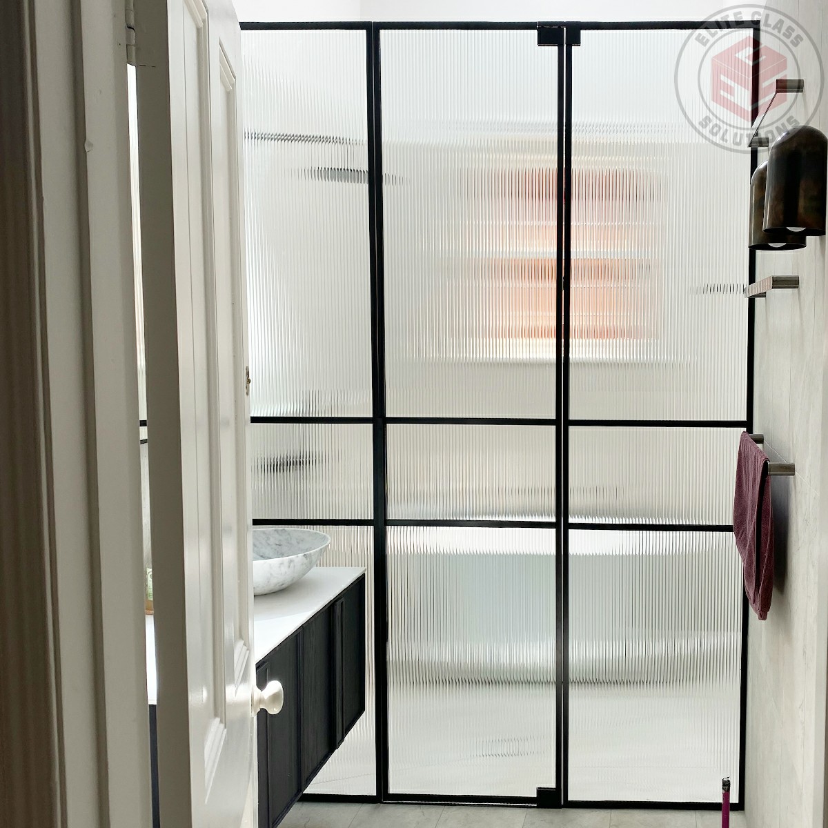 Boston Top Pivot with Side Panel Mount - Polished Chrome - Elite Glass ...