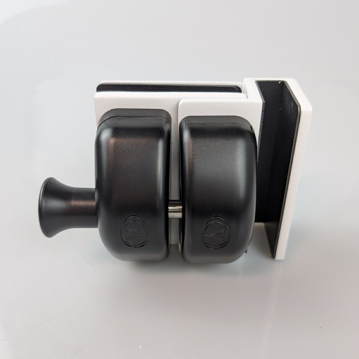PG90R W - Latch Glass to Glass Pool Gate External 90 Degree Corner ...