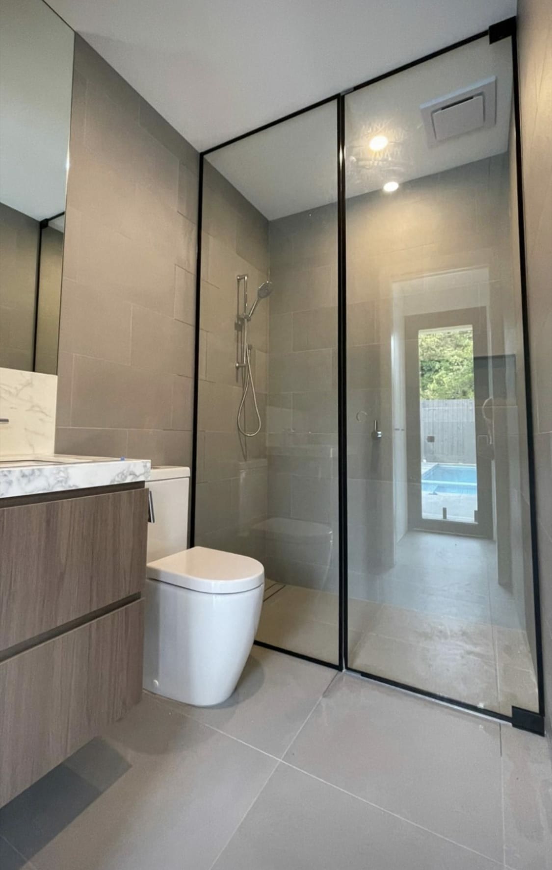 BOS100 SC - Boston 100 Series Top or Bottom Shower Screen Pivot Hinge ...