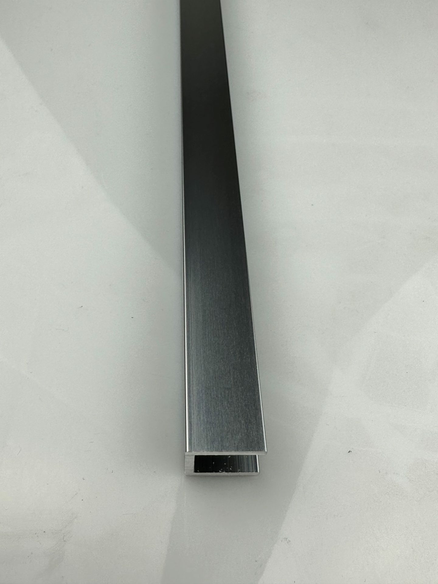CH15 GBD - Aluminium Glazing Channel - 16mm x 14mm - 3m Length - Gun ...